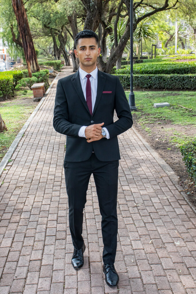 TRAJE NEGRO SKINNY – Deluxe Tuxedo