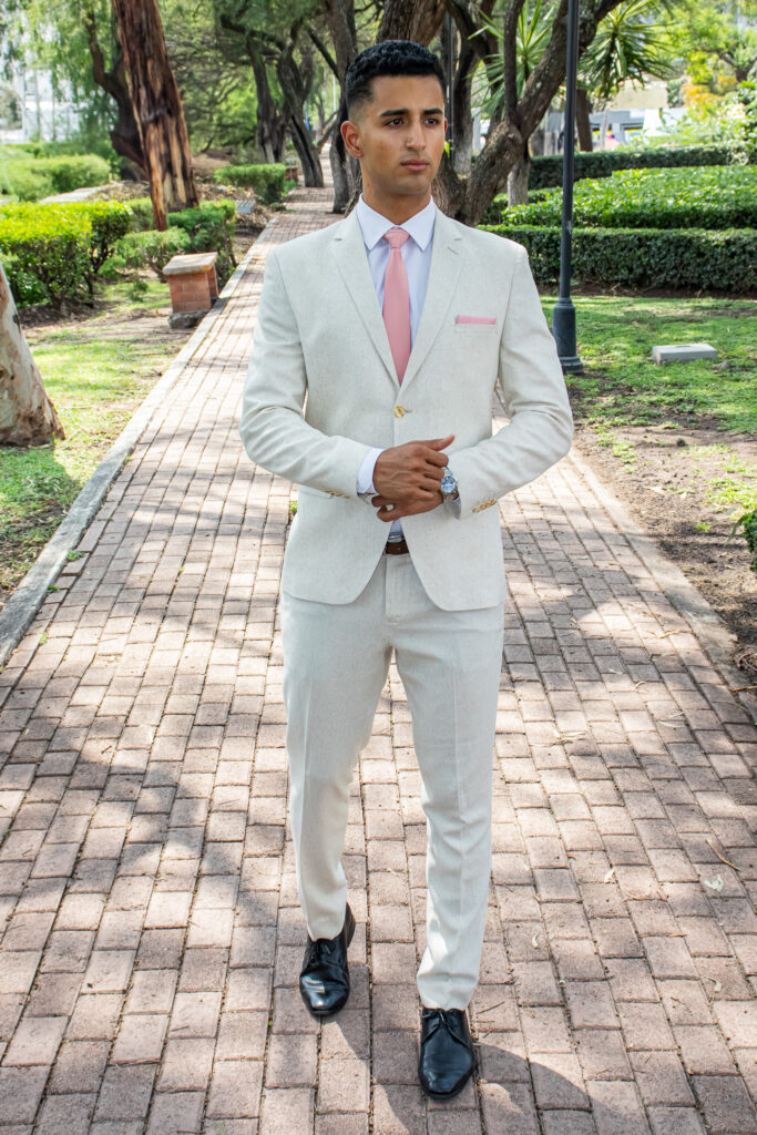 TRAJE LINO – Deluxe Tuxedo